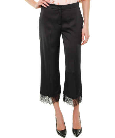 Pantaloni in pizzo eleganti da donna, Estate 2026 - Stileo.it