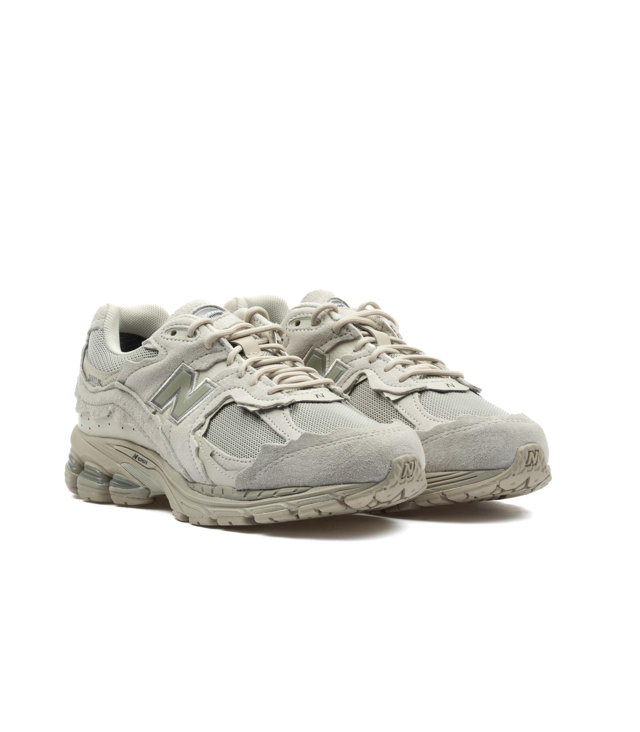 New Balance U2002 Suede-Gore Tex Natural Khaki,Bei - Stileo.it