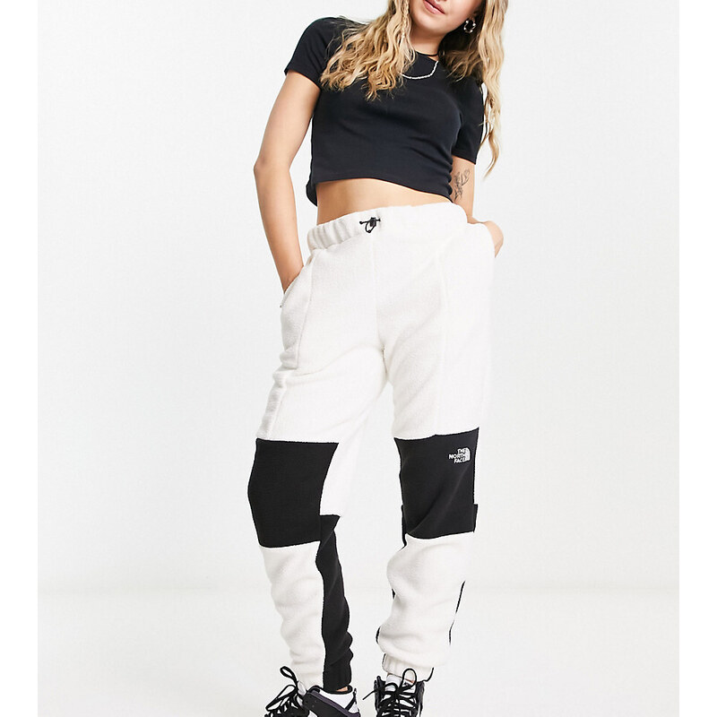 The North Face - Shispare - Joggers in pile borg color crema - In ...
