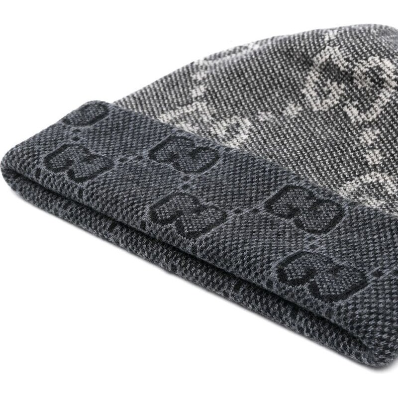 Gucci Berretto con stampa GG Supreme - Nero - Stileo.it
