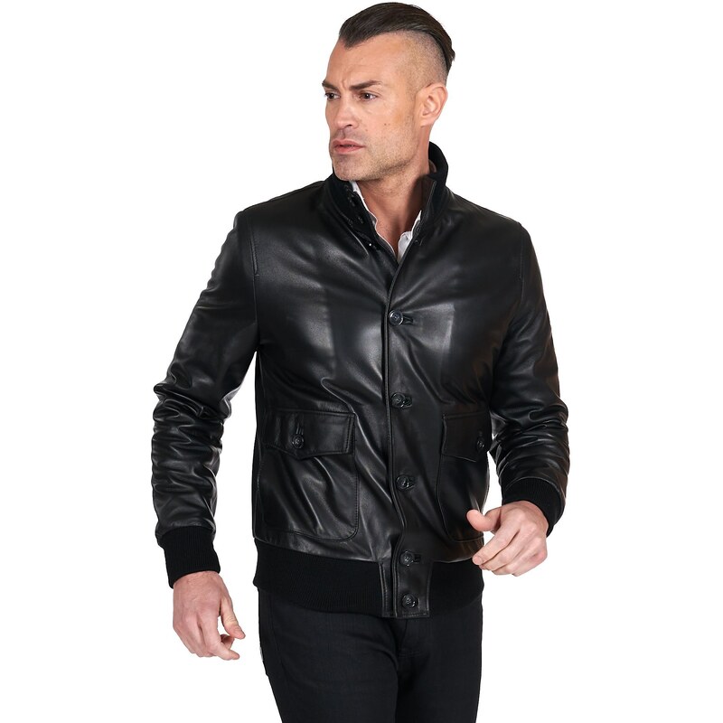 Giubbotto Bomber in pelle nera con bottoni e tasconi D'Arienzo - Stileo.it Giubbotto Bomber in pelle nera con bottoni e tasconi D'Arienzo - Stileo.it