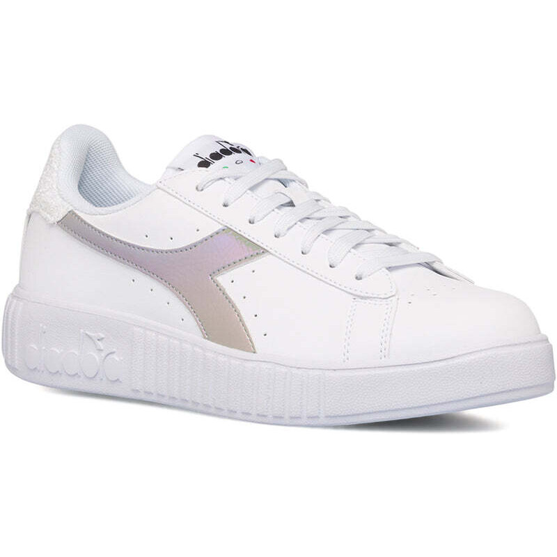 Sneakers bianche da donna con logo laminato Diadora Step P Shimmer ...