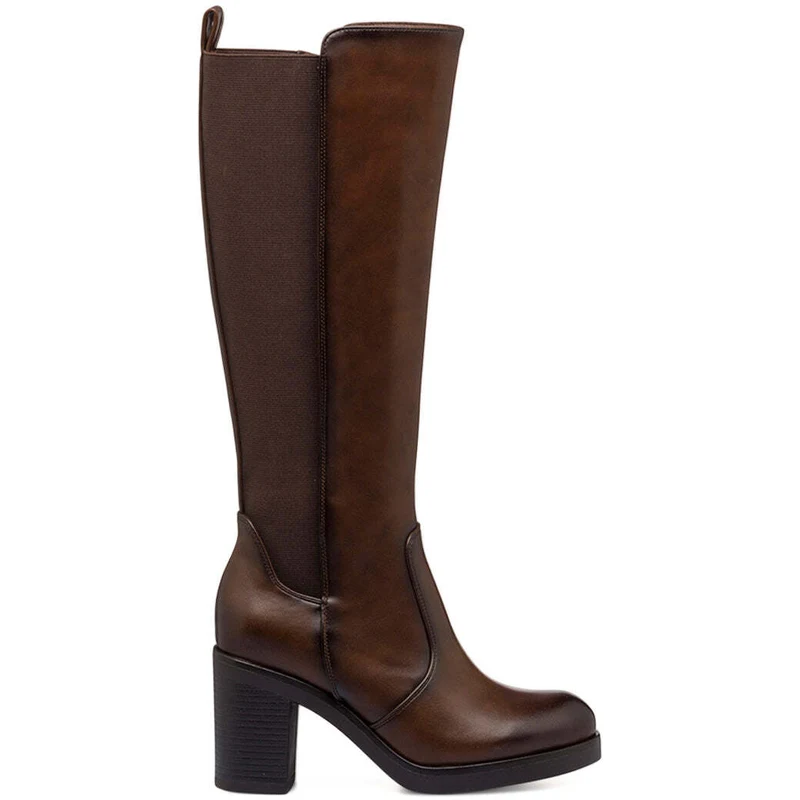 Stivali alti marroni da donna con tacco 9 cm e zip Lora Ferres - Stileo.it
